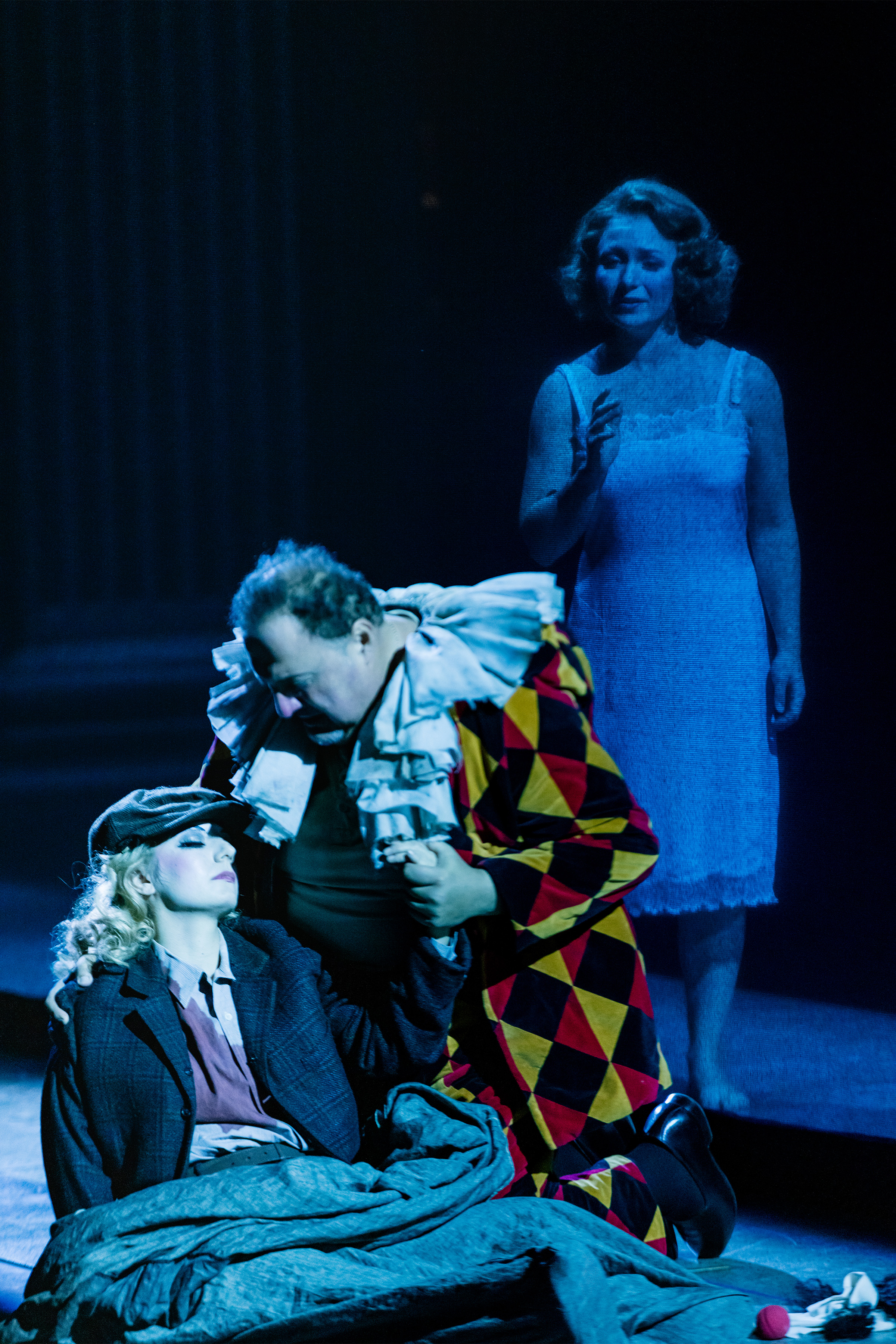 LA Opera Rigoletto - LA Opera